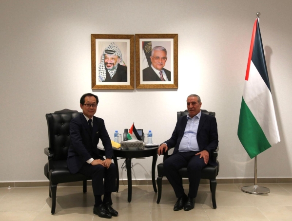 Al-Sheikh met with the representative of Japan in Palestine - VP ...